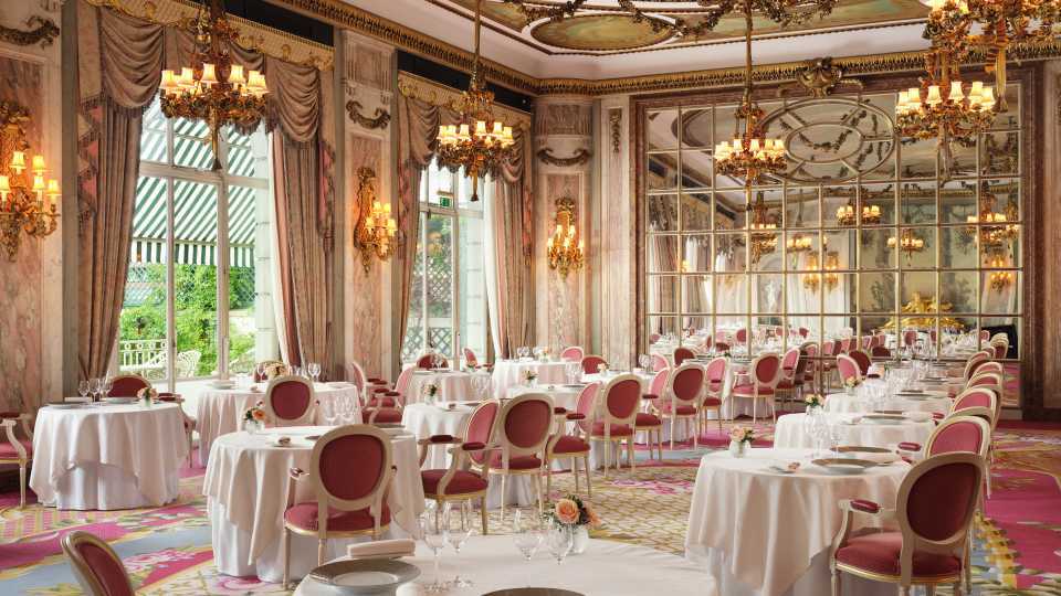 The history of The Ritz, one of London's oldest restaurants | Foodism