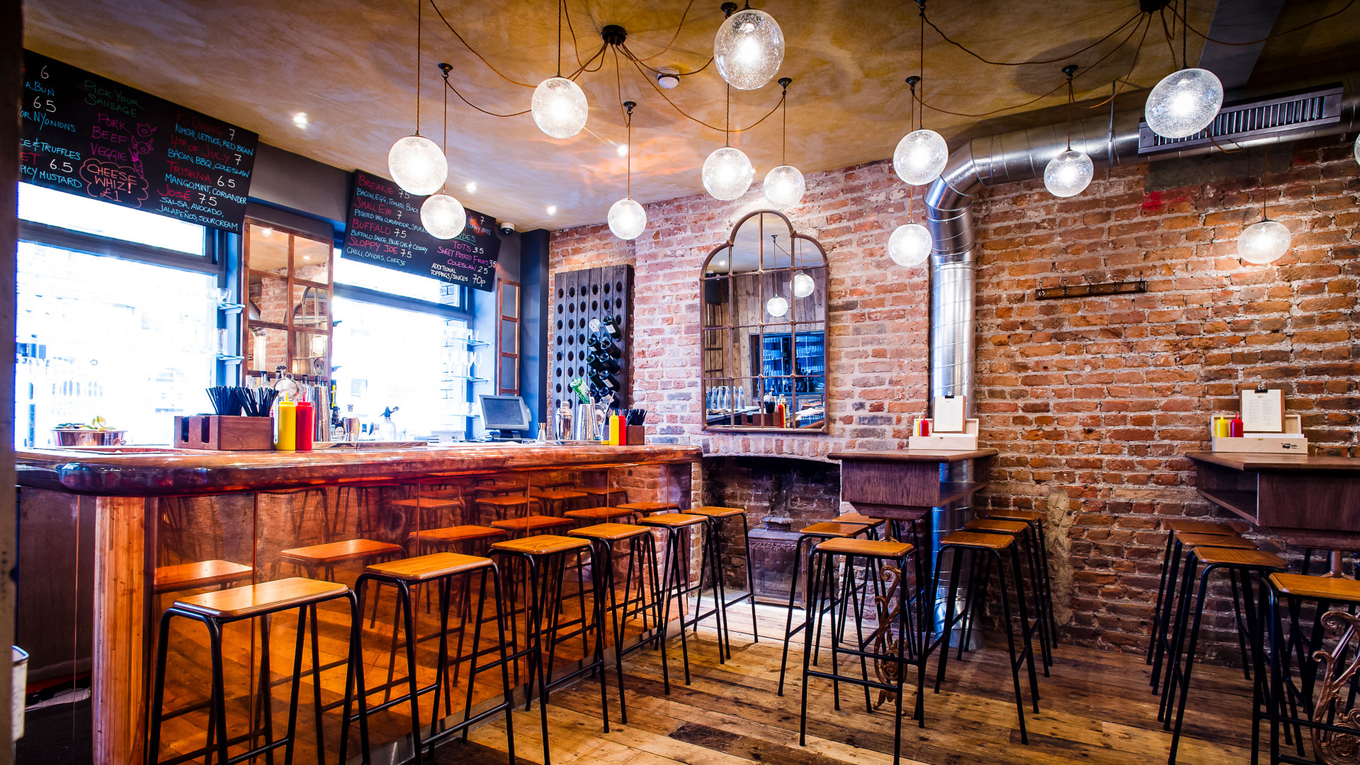 Following Bubbledogs to the World Hot Dog Championships in Copenhagen ...