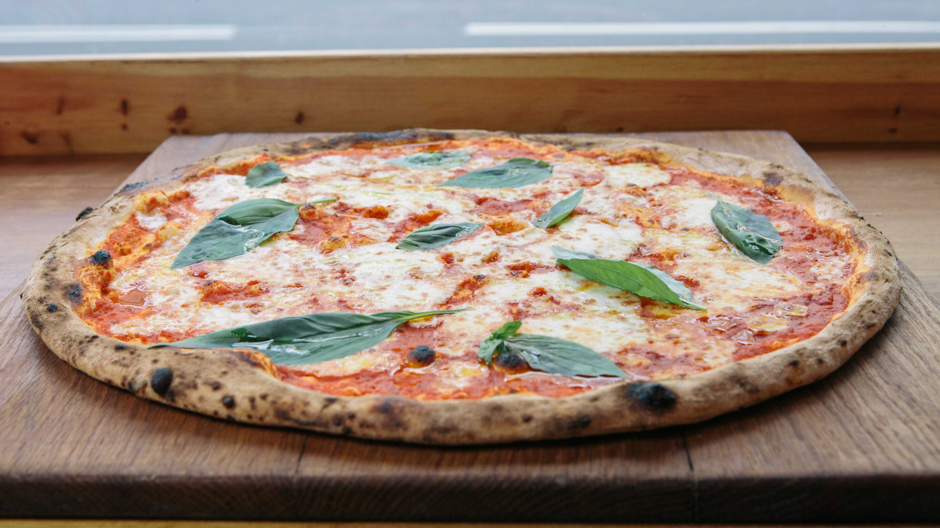 What defines a 'London pizza'? We find out from London's greatest pizza ...