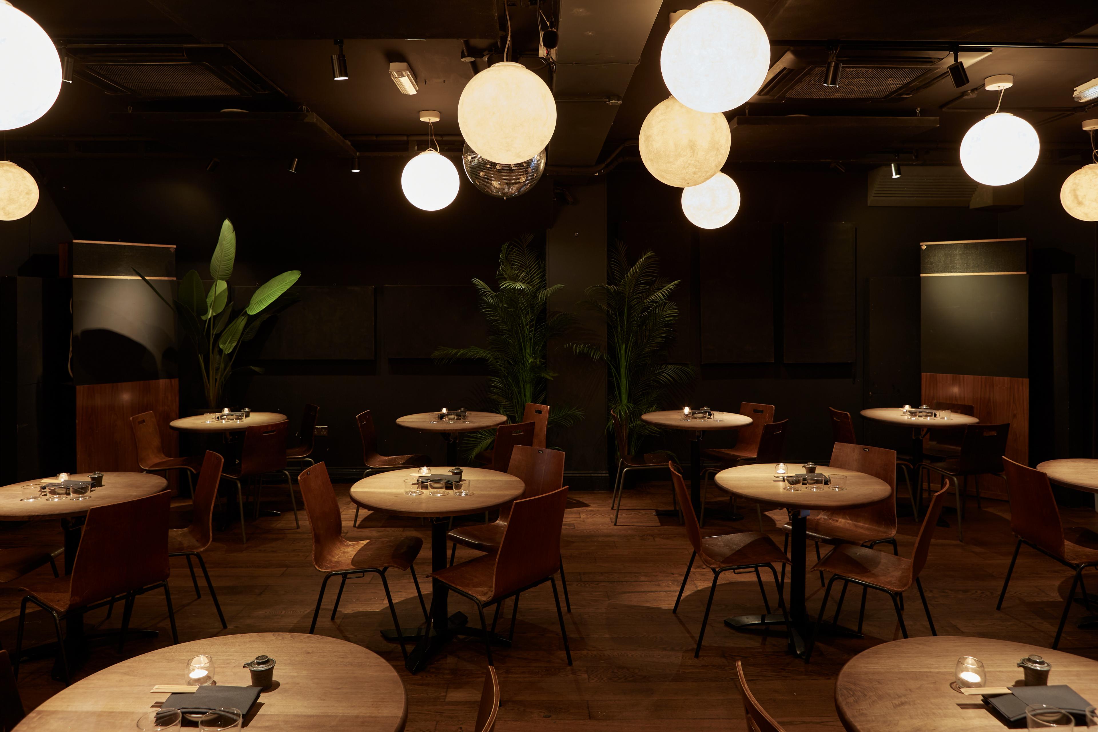 15 Natural Wine Bars in London to try ASAP | Foodism