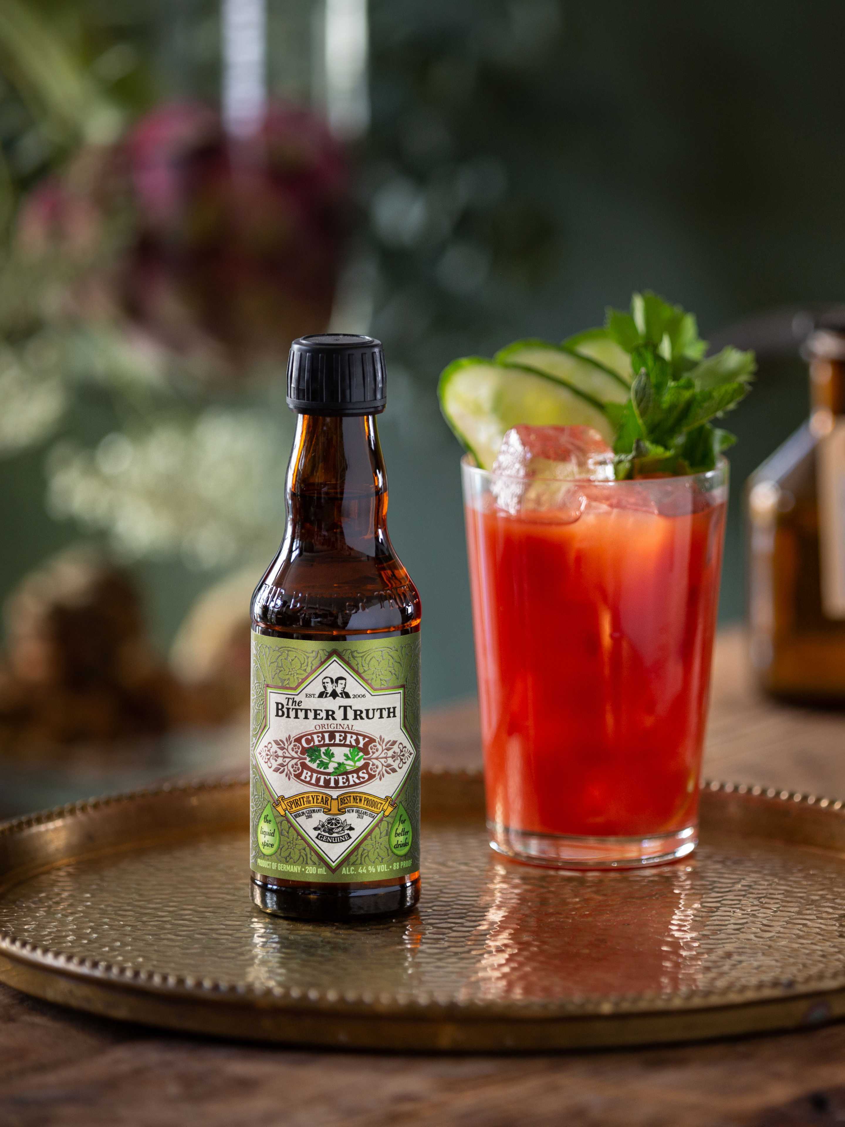 What are cocktail bitters and how do you use them? | Foodism